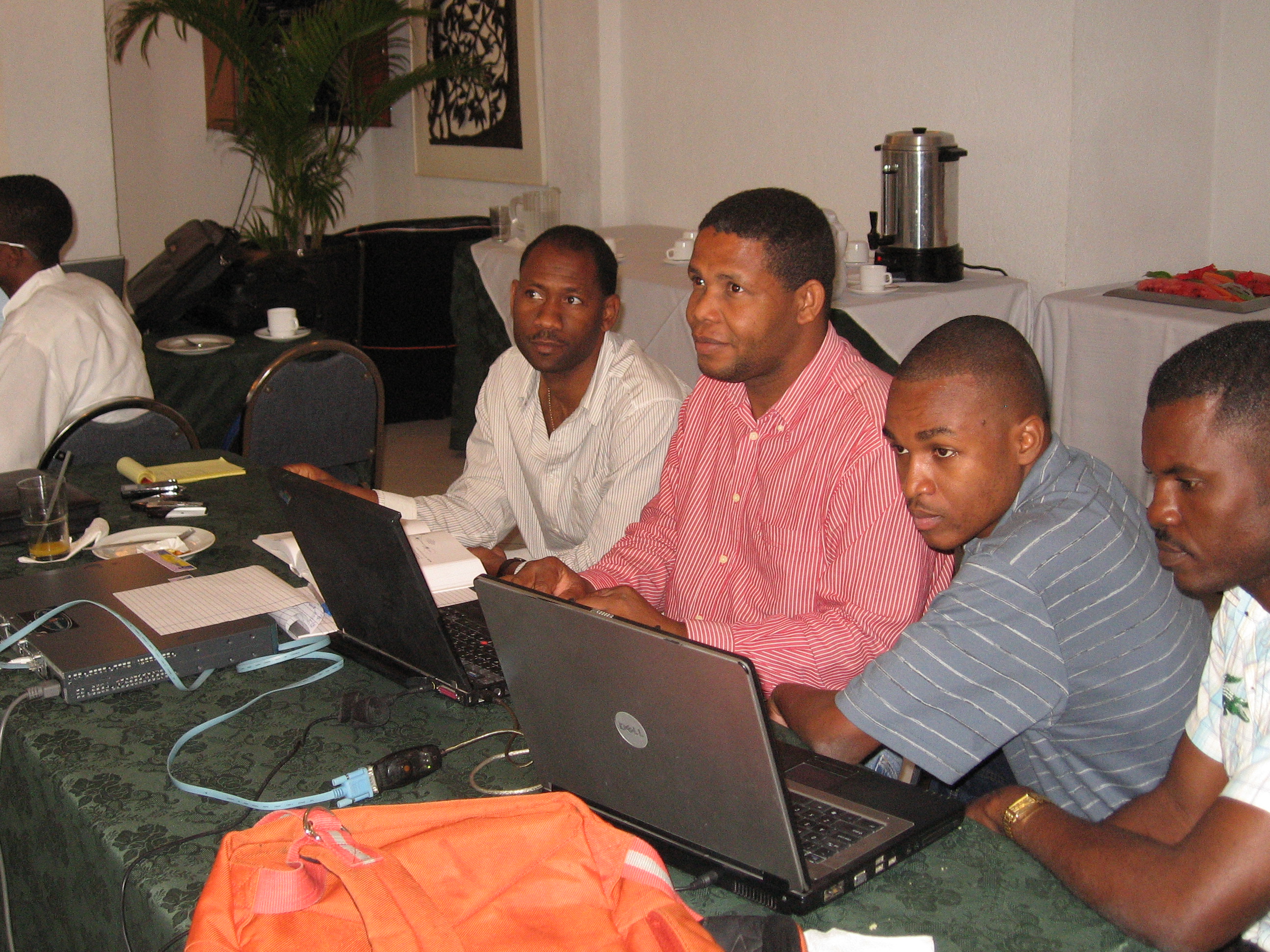 Creating Haiti's first Internet Exchange Point with L'Association ...